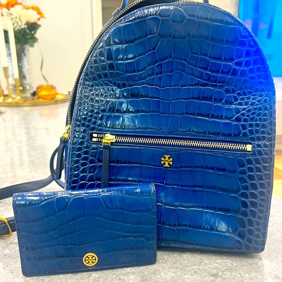 Tory Burch | Bags | Tory Burch Book Bag With Wallet | Poshmark